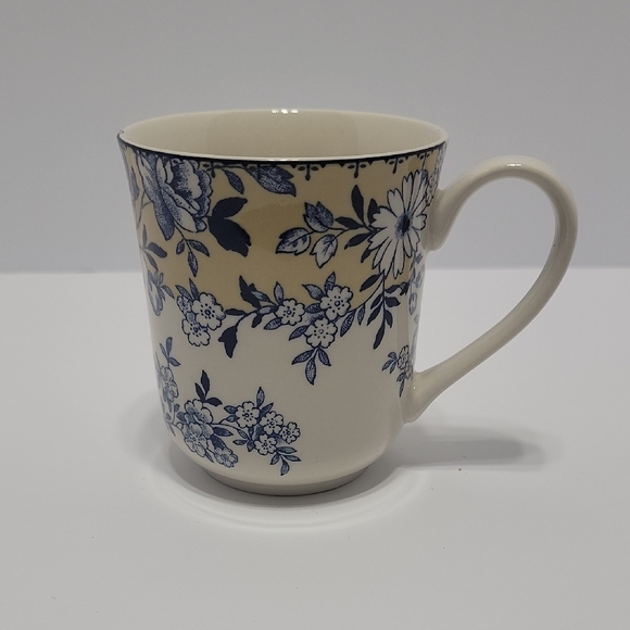 Johnson Brothers | Dining | Johnson Brothers Blue And Cream Floral ...